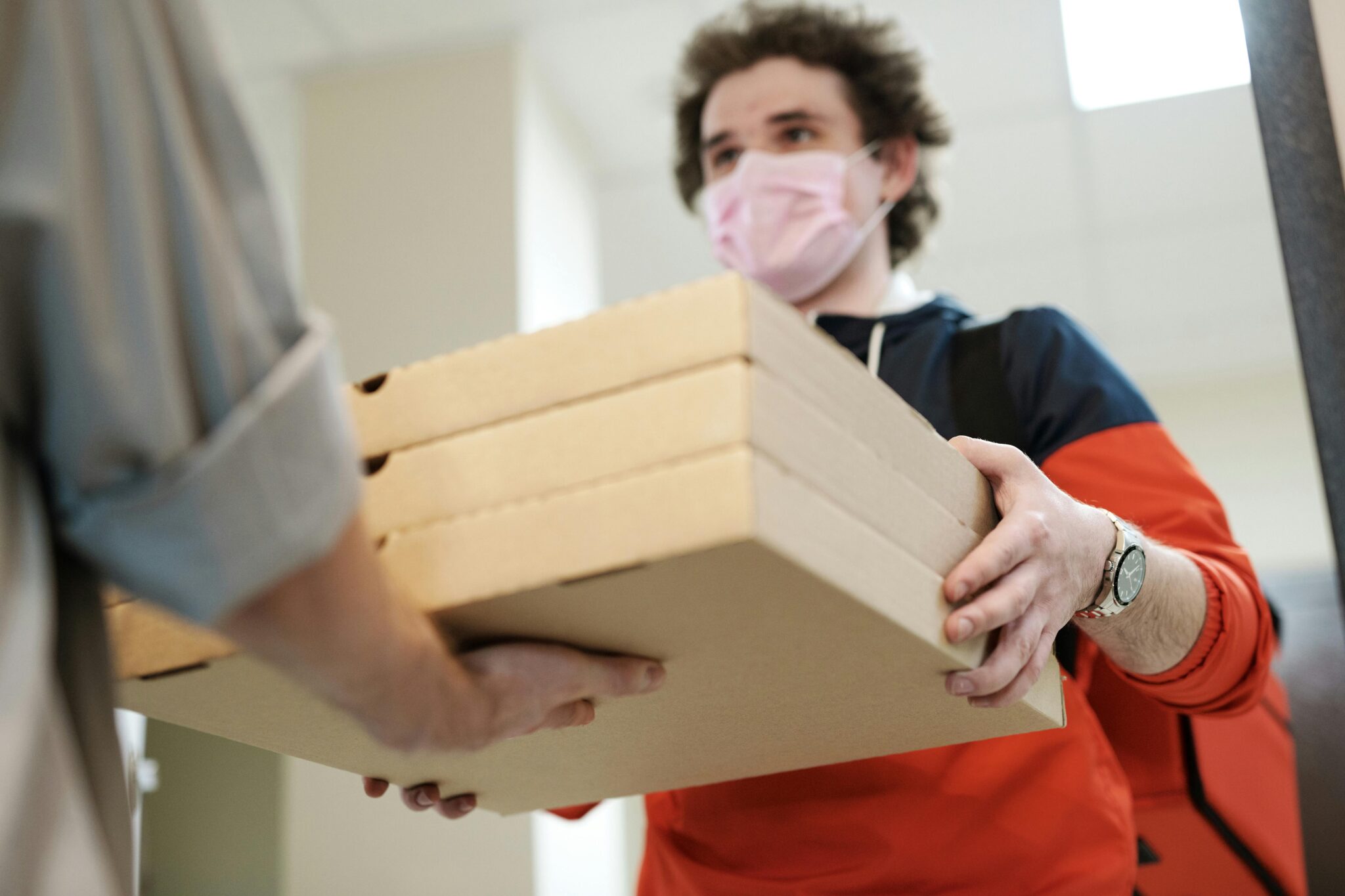 Delivery Driver Accidents: Who’s Liable—The Driver or the Company ...
